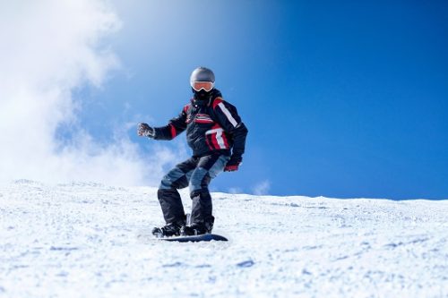 How Do You Steer on a Snowboard?